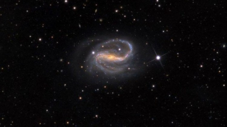 ความสวยงามของ NGC 7479